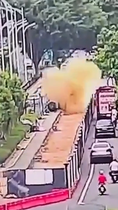 Sewage Explosion Causes ‘Poo-cano’ Eruption in China, Drivers and ...