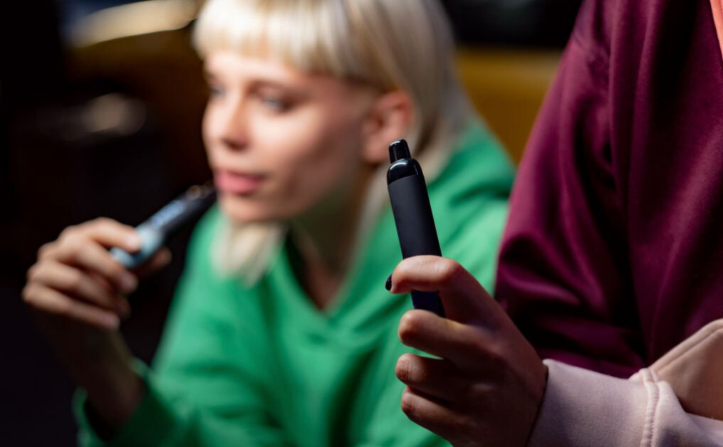 UK to Ban Disposable Vapes Starting June 2025 - Wake Up Singapore