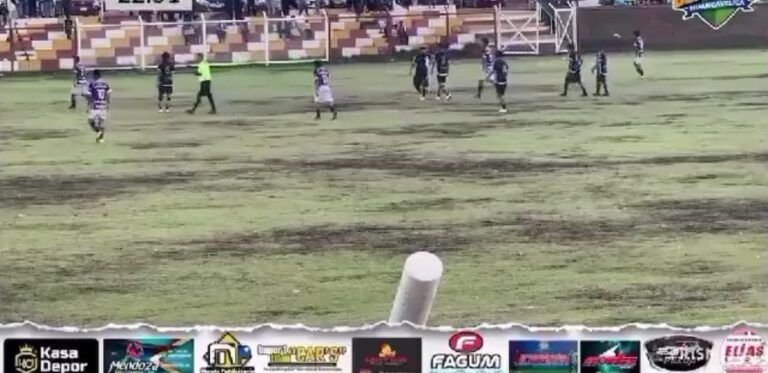 Lightning Strikes Peru Football Match Leaving One Dead and Five Injured ...