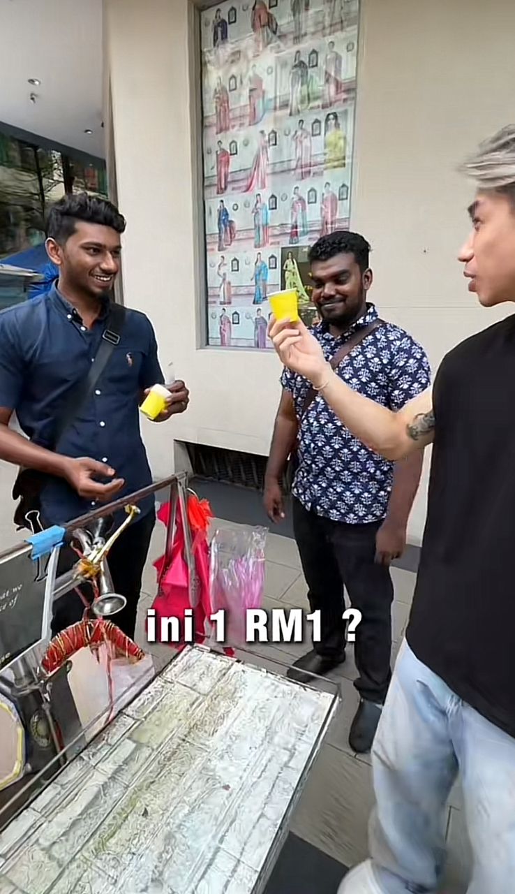 M’sian TikTok Creator Slammed for Mocking KL Tea Vendor with Rude ...