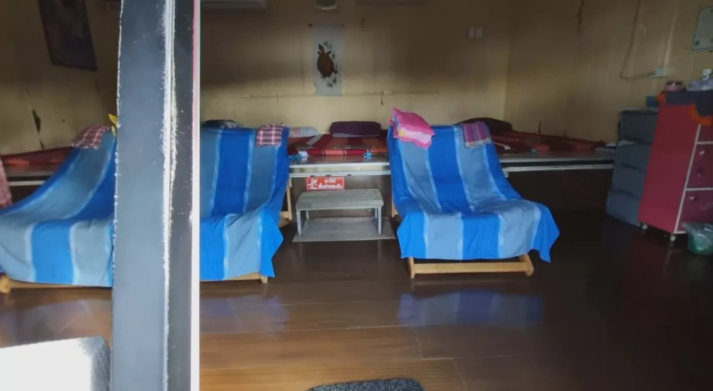 Thai Singer, 20, Dies After Multiple Massage Sessions at Udon Thani ...