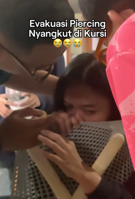 Firefighters Freed Indonesian Woman After Her Nose Piercing Gets Stuck ...