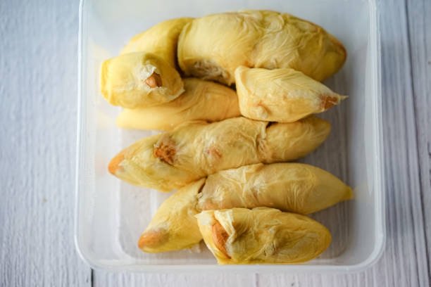 Tampines MRT Welcomes Durian Vending Machine for Fans of Mao Shan Wang ...