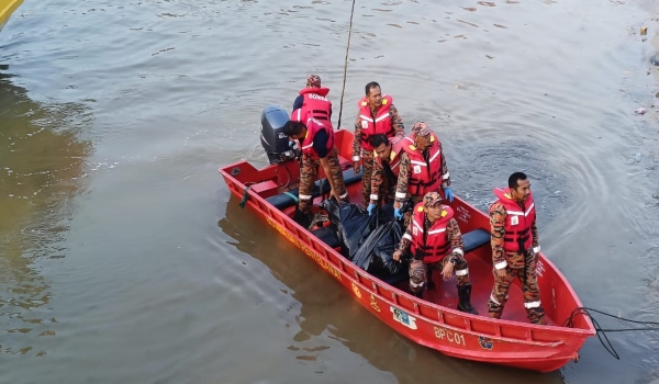 M’sian Man Jumped off a Bridge While on a Video Call with Ex-Girlfriend ...