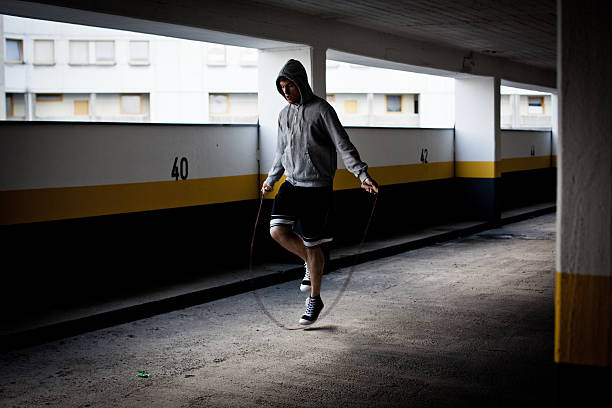 Man Suffers a Collapsed Lung After 20 Push-Ups and Jump Rope - Wake Up ...