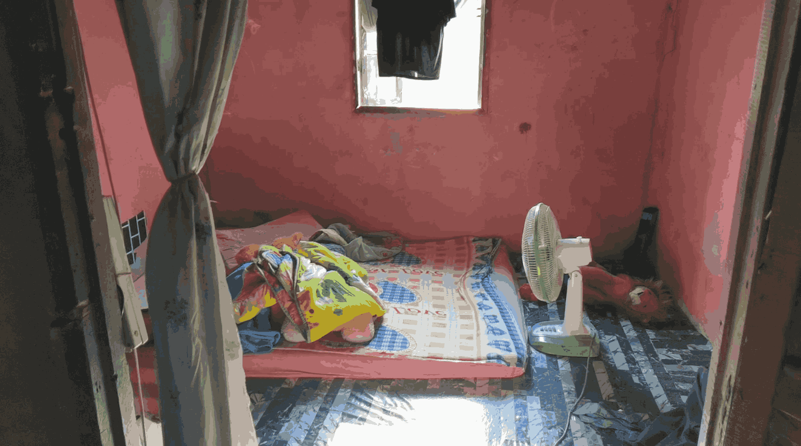 Thai Woman Hit by Husband With a Gun for Waking Him Up, Suffers Head ...