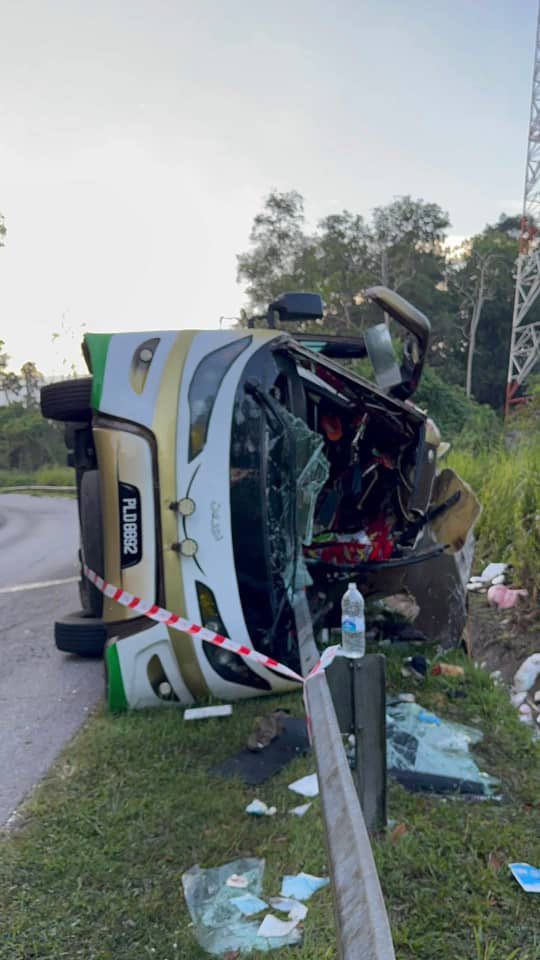 “The Driver Was Speeding”: UPSI Student Survives Fatal Bus Crash by ...