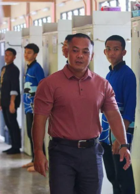 Army Veterans Step In As School Dorm Wardens To Curb Bullying in M’sia ...