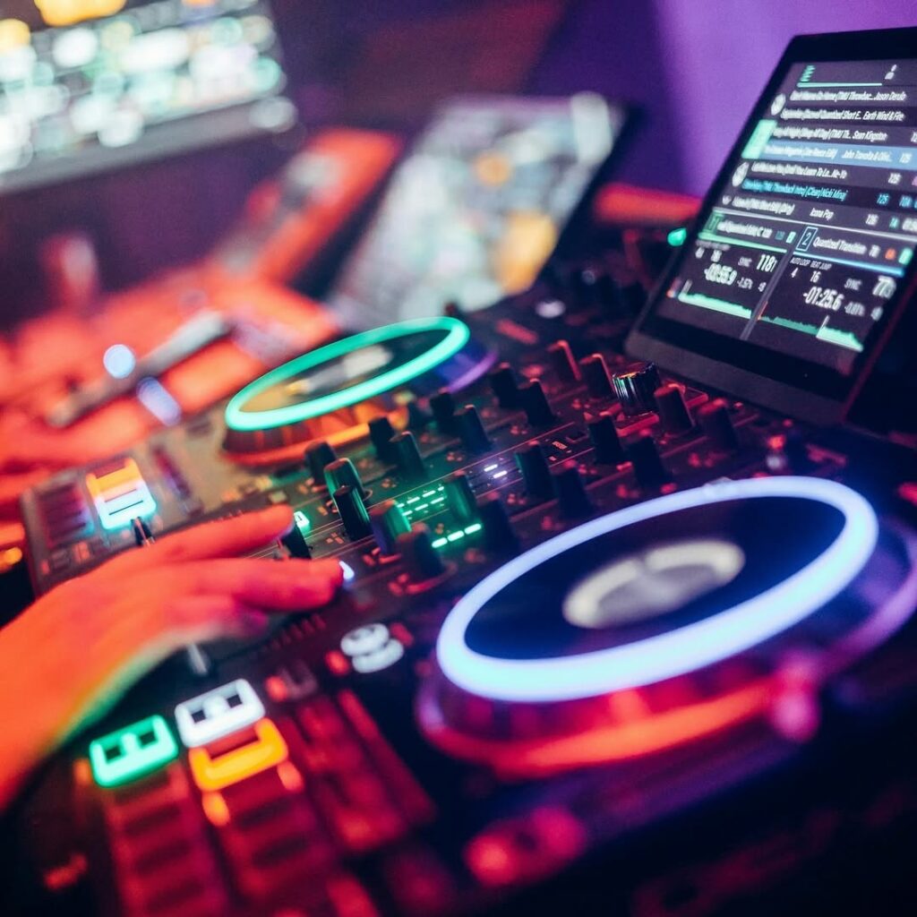 B’Way Rave Singapore 2025: Musical Theatre Themed Rave Returns This ...