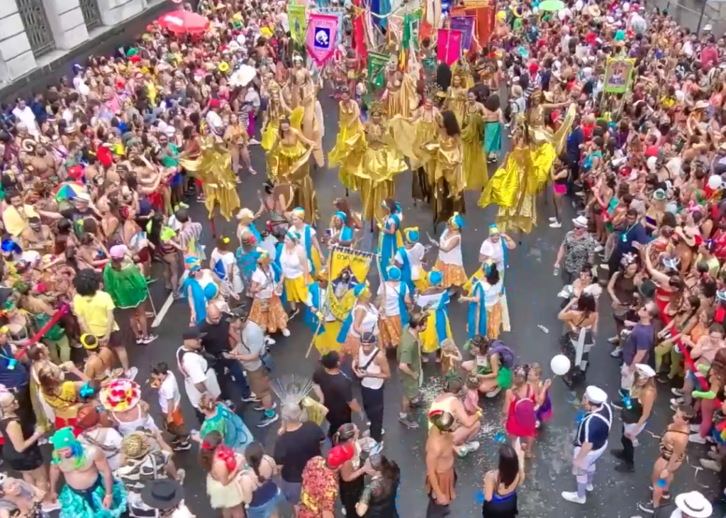 Rio's on a roll! - Drone shows street parties and comparsas as millions ...