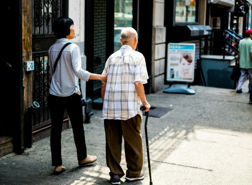 Old Man's Card Fails, Son Scolds Him—But a Stranger Steps in to Save ...