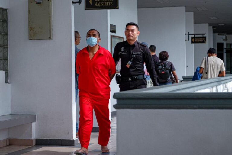 Malaysia Prison Colours Show Who’s Awaiting Trial, Jailed, or Released ...